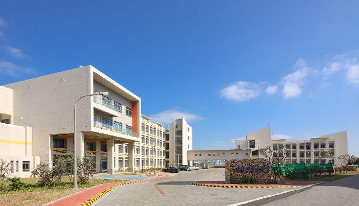 Marine Science and Technology Building, National Penghu University of ...